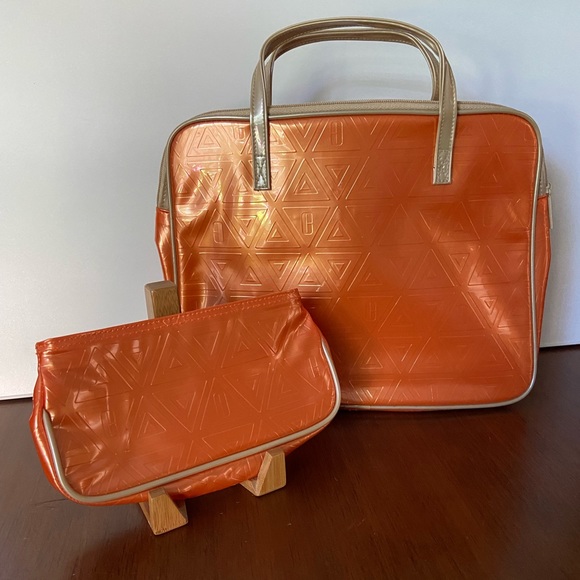 Clinique | Bags | Clinique 2piece Travel Makeup Toiletries Bag Set ...